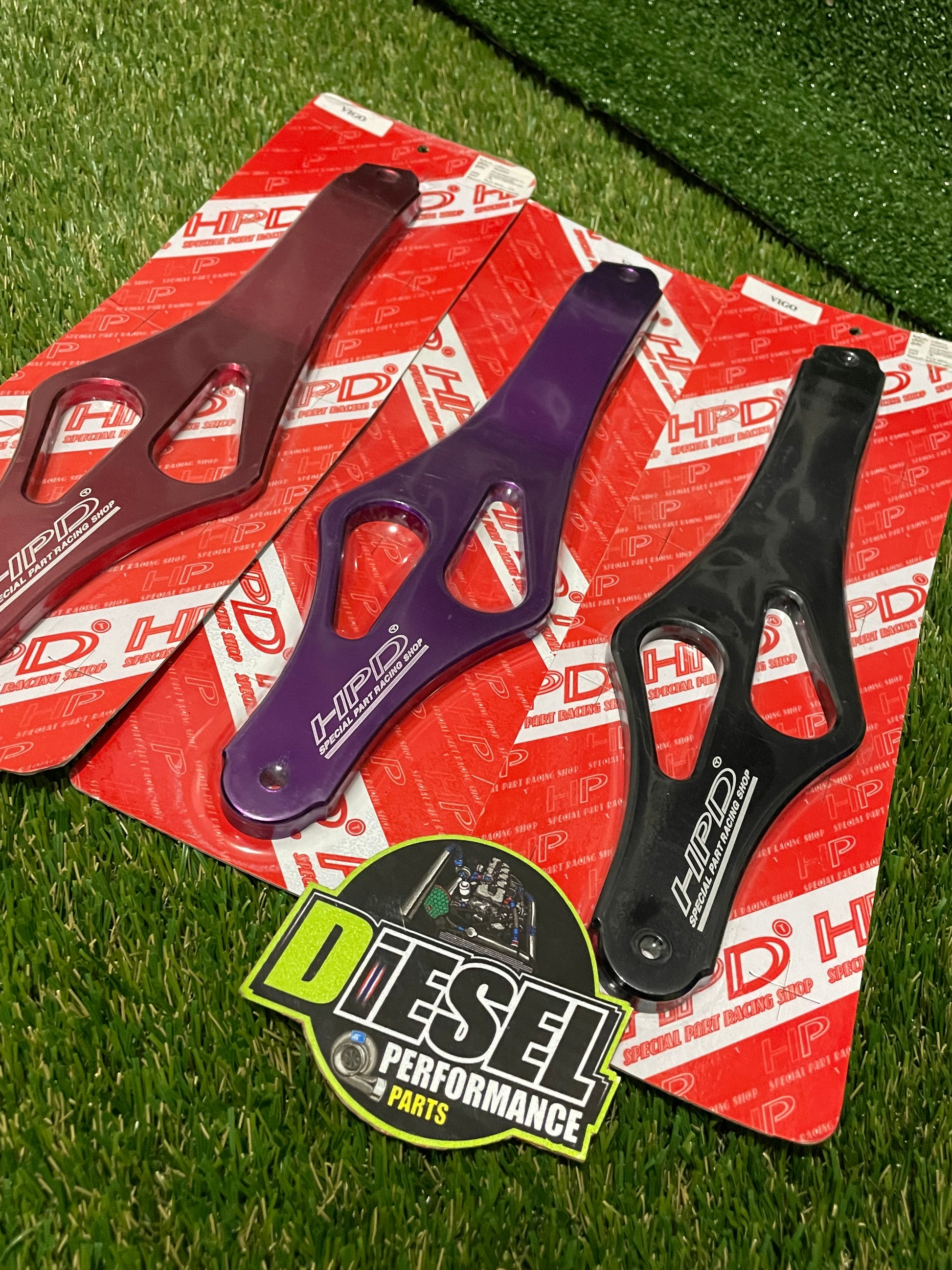 1KD/2KD N70 [HPD] Battery Clamp Bracket – Diesel Performance Parts